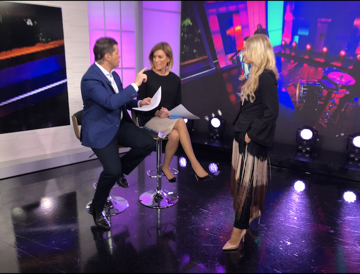 TV - Front + Centre - Sales, Communication and Leadership Training